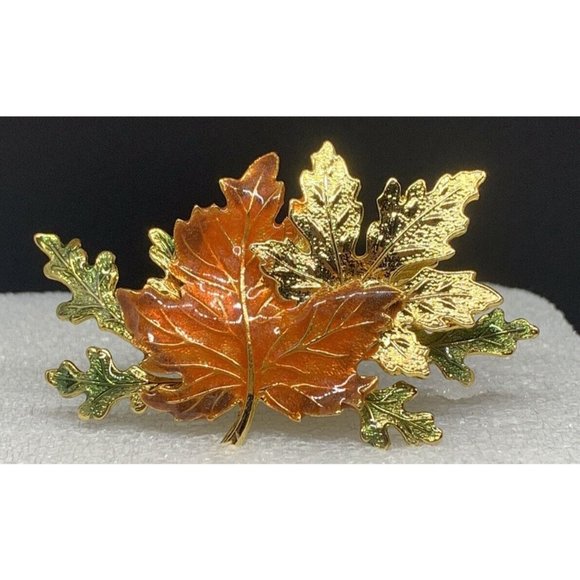 KC Collections | Jewelry | Kc Vintage Kenneth Cole Signed Pin Brooch ...